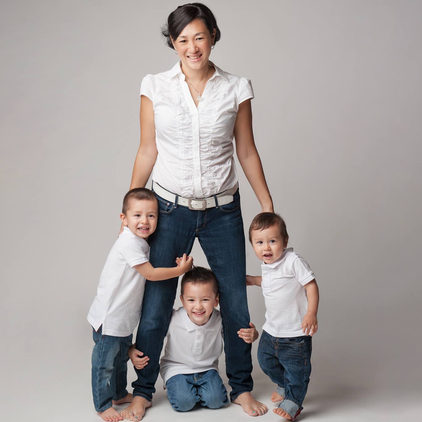 Theresa Evanoff, Founder of Gift-It-Forward, Confesses Being an Avid ...