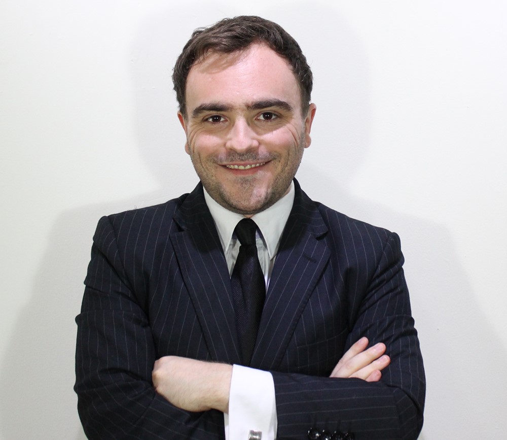 Matthieu David-Experton, CEO & Founder of Daxue Consulting, Uses Books ...